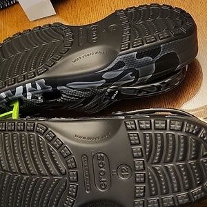 CROCS | Shoes | New Crocs Venom Spiderman Clogs Multiple Sizes ...
